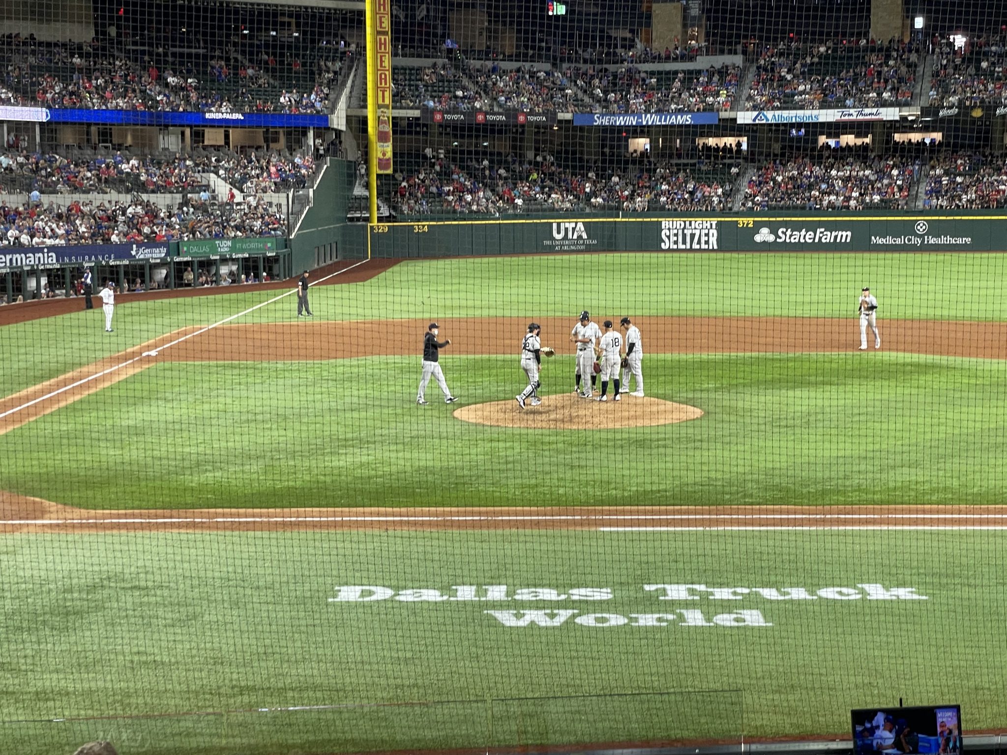 Best Seats for Texas Rangers at Globe Life Field - Best Ballpark Seats